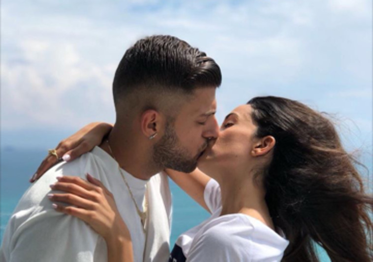 בן אל תבורי הסוד הגדול של בת הזוג שלך יוצא לאור Tmi