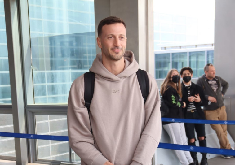 יחשפו ביחד? הזוגיות החדשה של מייקל לואיס | TMI