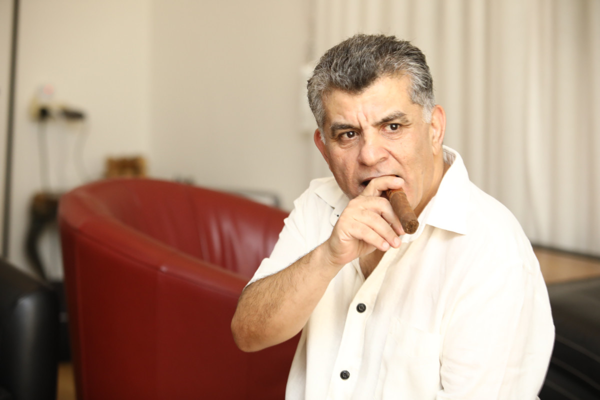 יגאל עדיקא: "ישראל הפכה למקום שלא רוצים לחיות בו" | מיוחד | מעריב